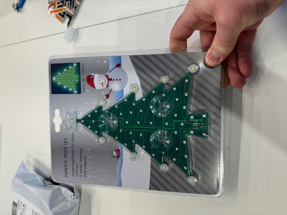 JULETRE FOR BIL MED USB | Ledhobby – Vi lyser opp din hverdag!